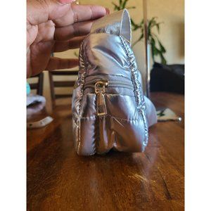 Unbranded | Bags | Metallic Silver Puffer Quilted Crossbody Adjustable ...